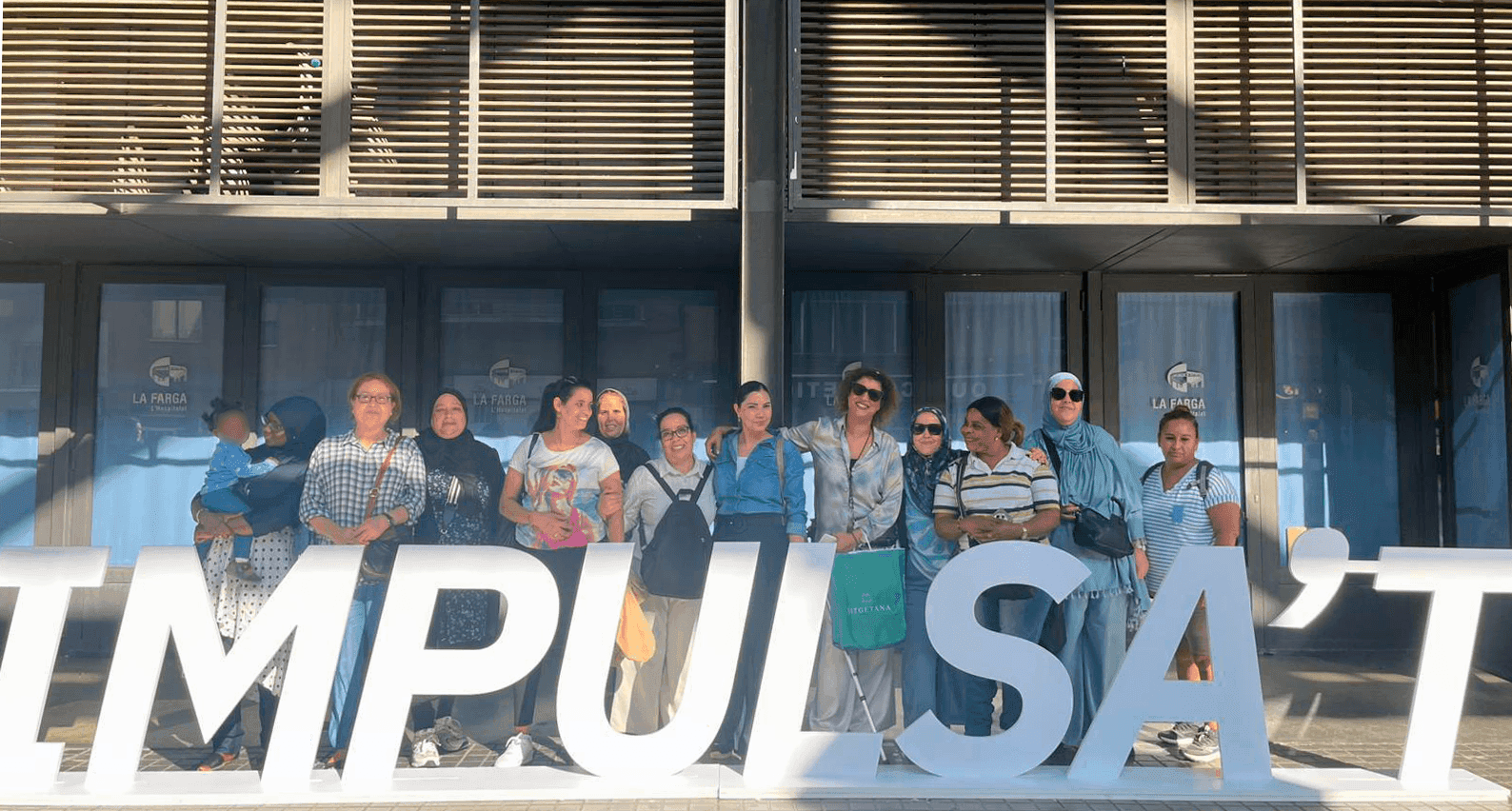 Comunitat Activa participa en la Fira d'Ocupació Impulsa’t 2025 de l ...